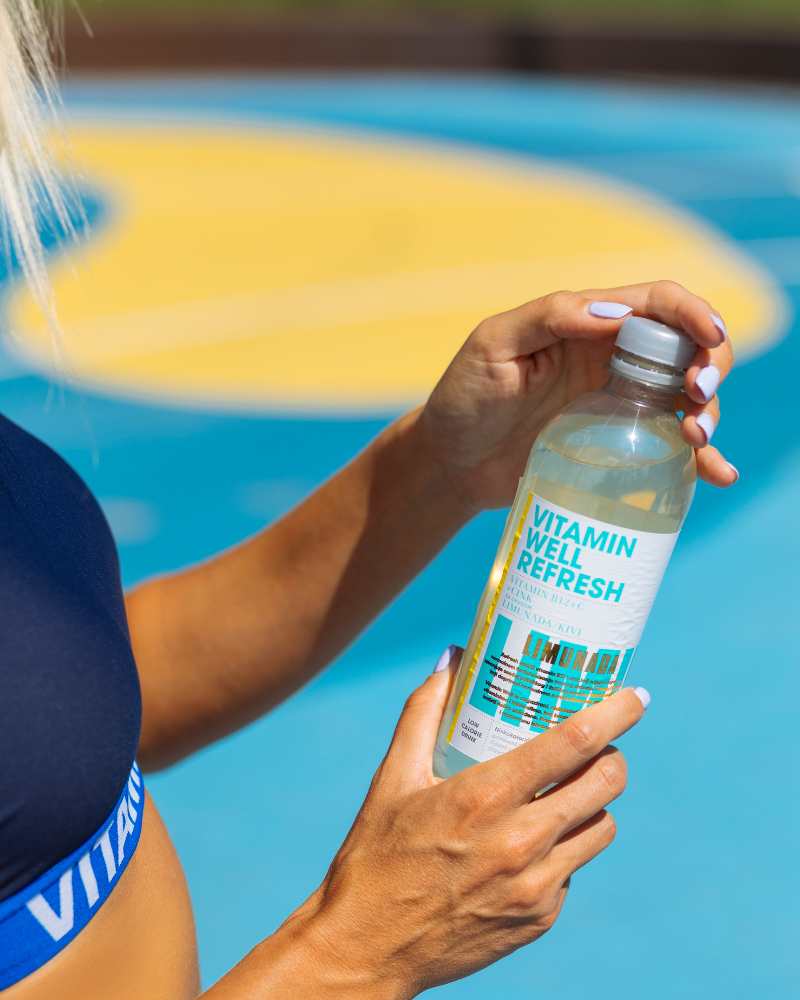 Vitamin Well Refresh 12 x 500ml - GYMSTER